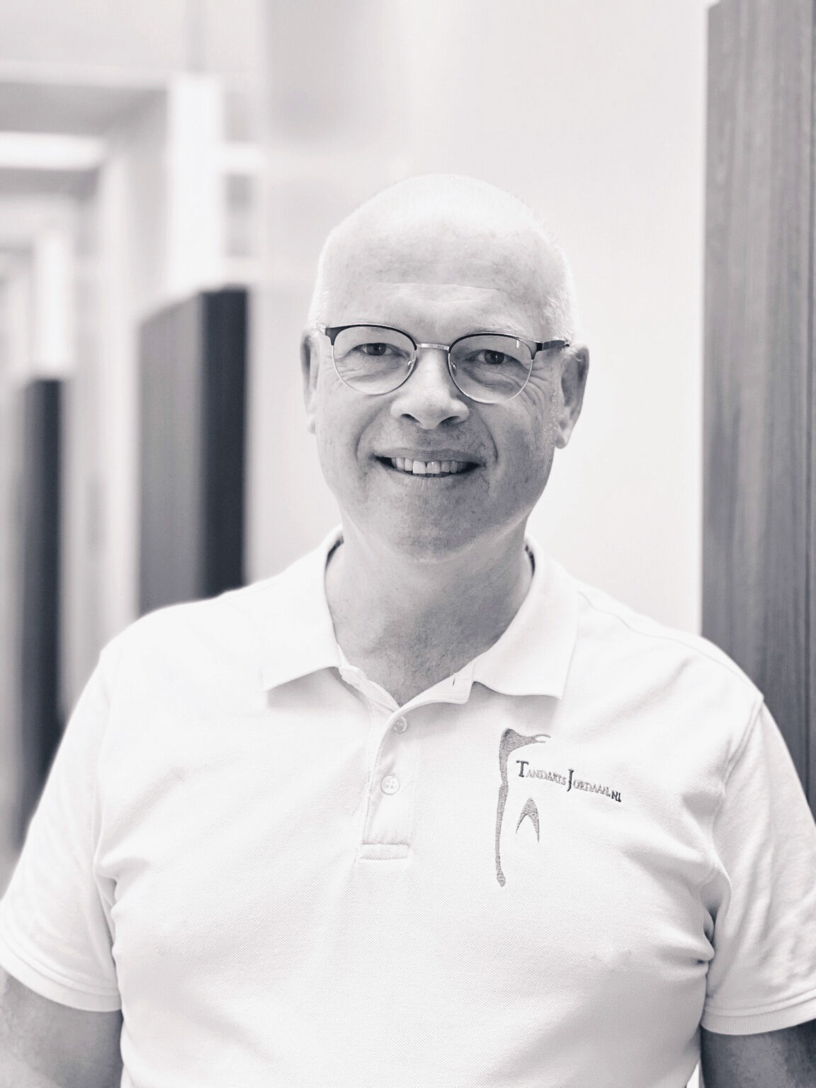 Dentist in Amsterdam - English speaking | Tandarts Jordaan