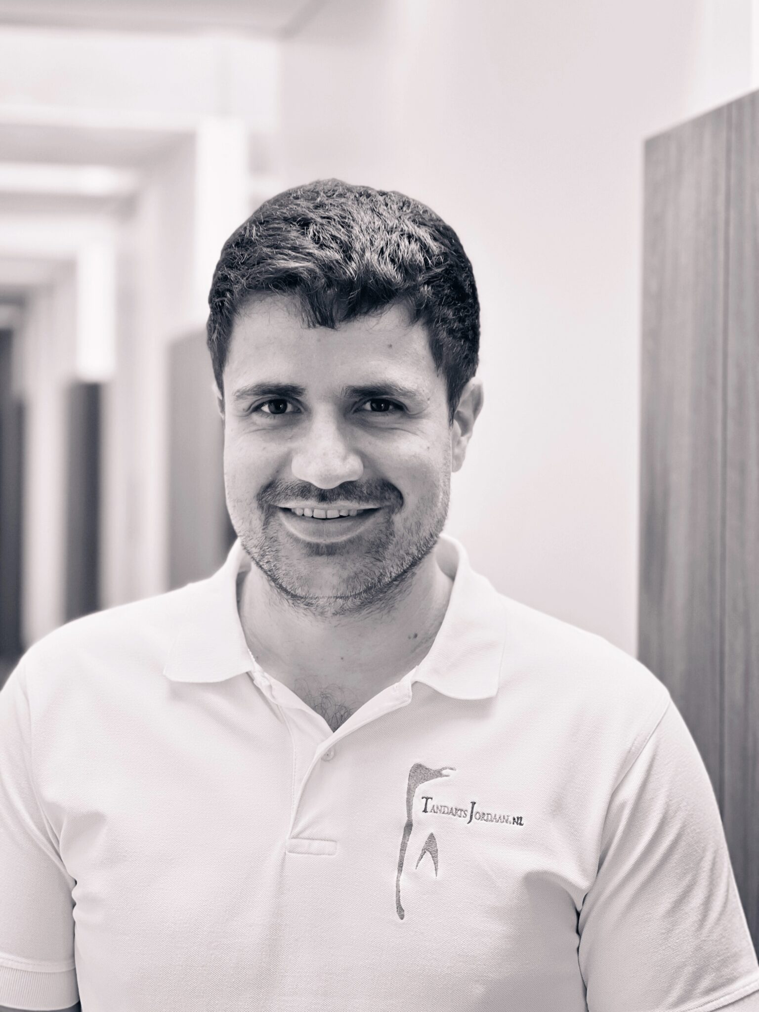 Konstantinos Kosmidis - Tandarts Jordaan